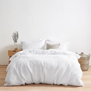 Warner Textured Quilt Cover Set - White | Target Australia