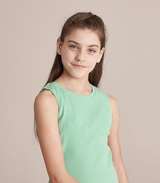 SN250198_05 S23 RIB TANK GREEN | Target Australia