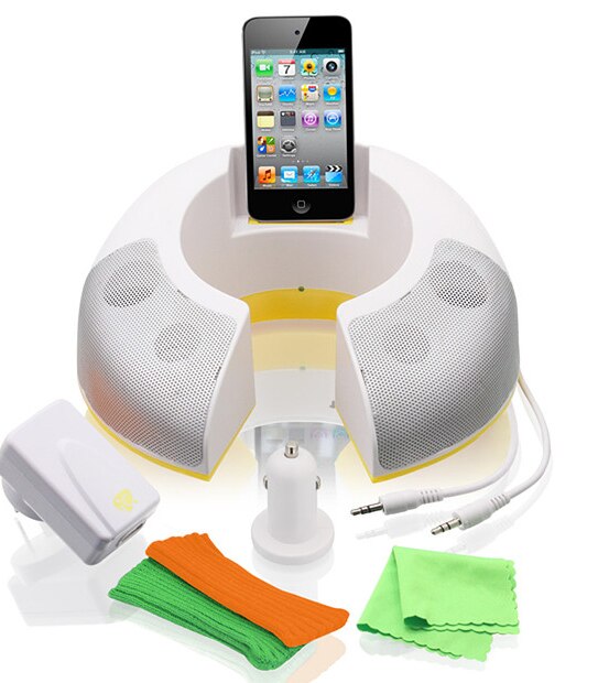 16GB iPod Touch - Black + iCoustic IC140 Accessory Kit Bundle | Target ...